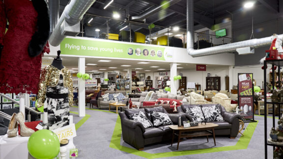 Donate furniture to charity | Free furniture collections
