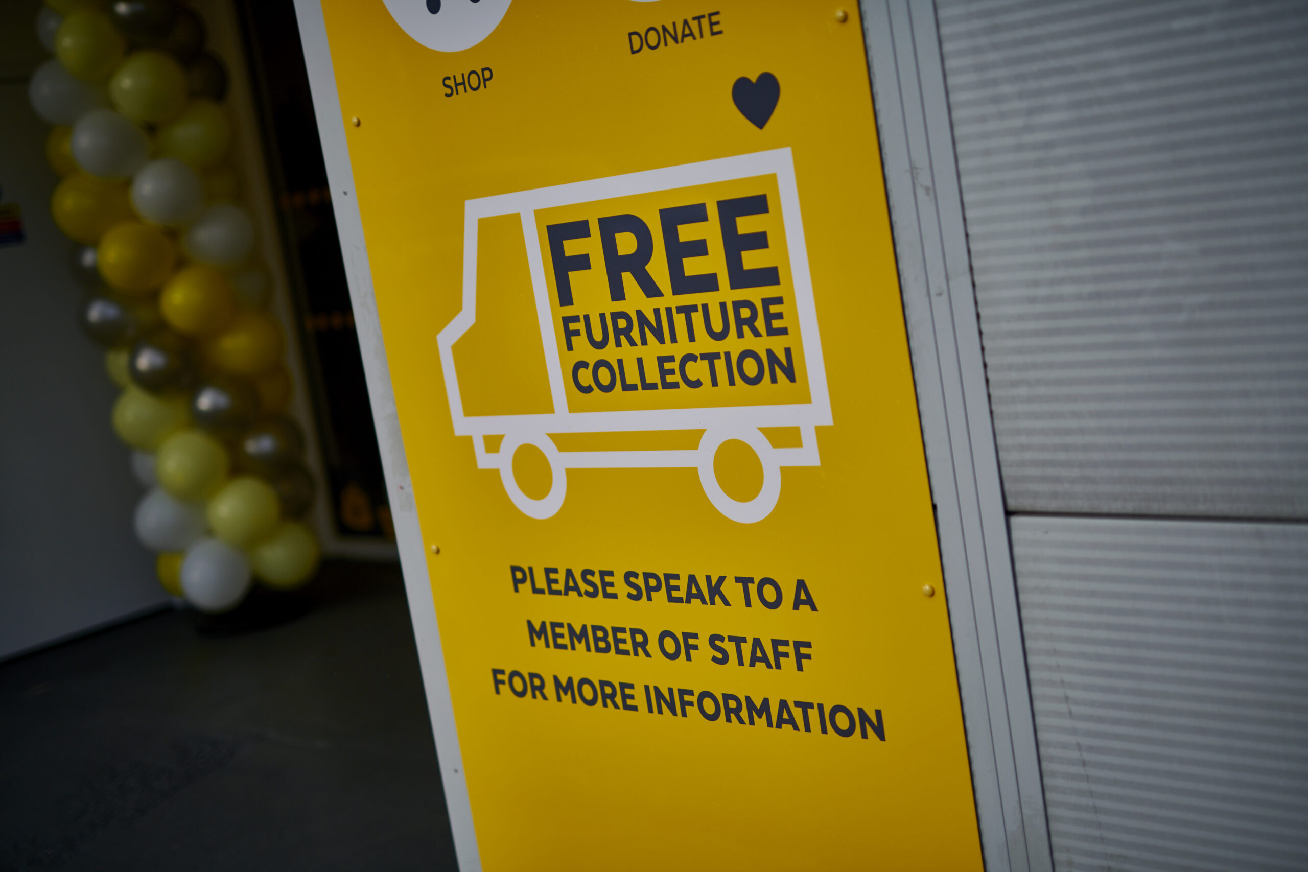 Donate furniture to charity | Free furniture collections